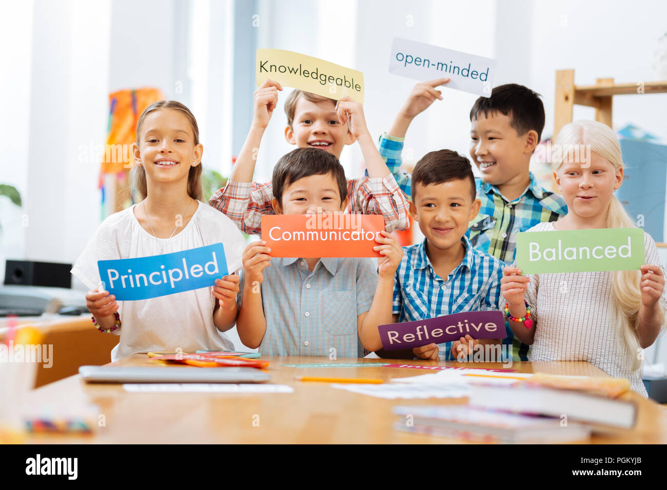 Multilingual classroom hi-res stock photography and images - Alamy
