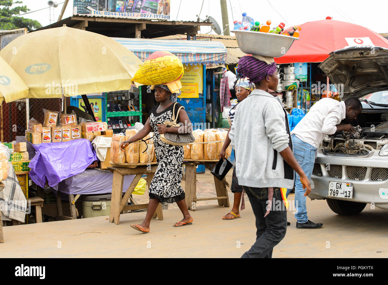 CENTRAL REGION, GHANA - Jan 17, 2017: Unidentified Ghanaian woman ...