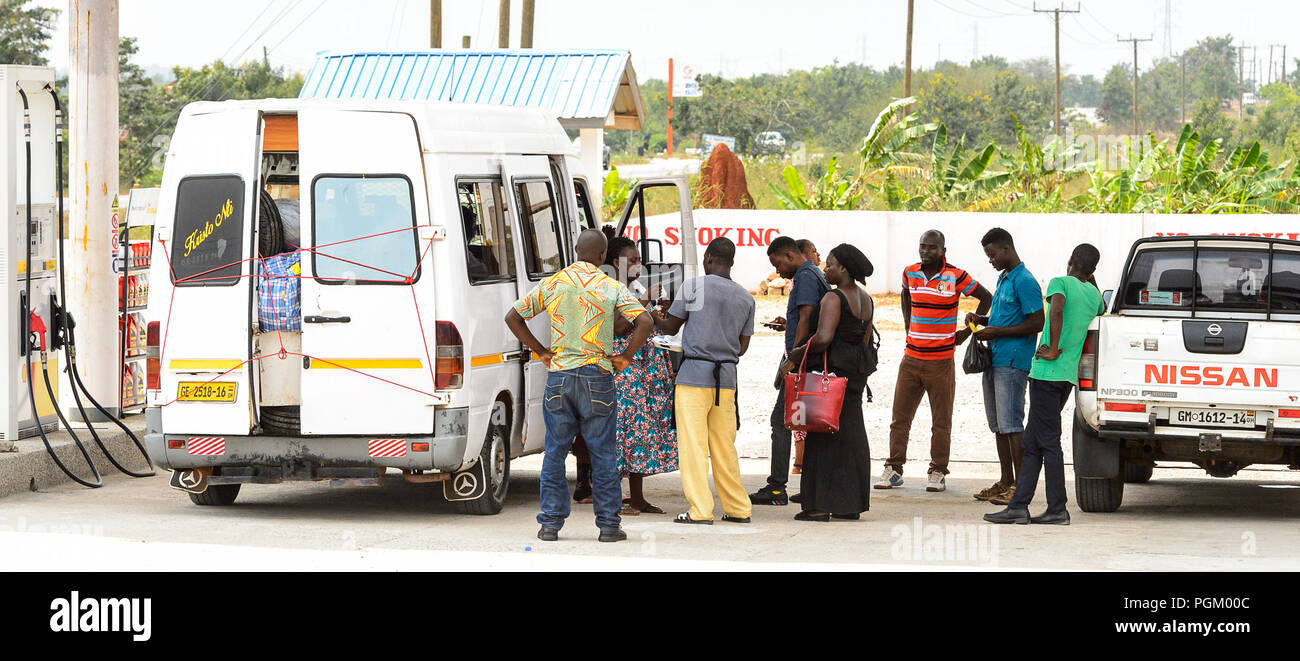CENTRAL REGION, GHANA - Jan 17, 2017: Unidentified Ghanaian people ...