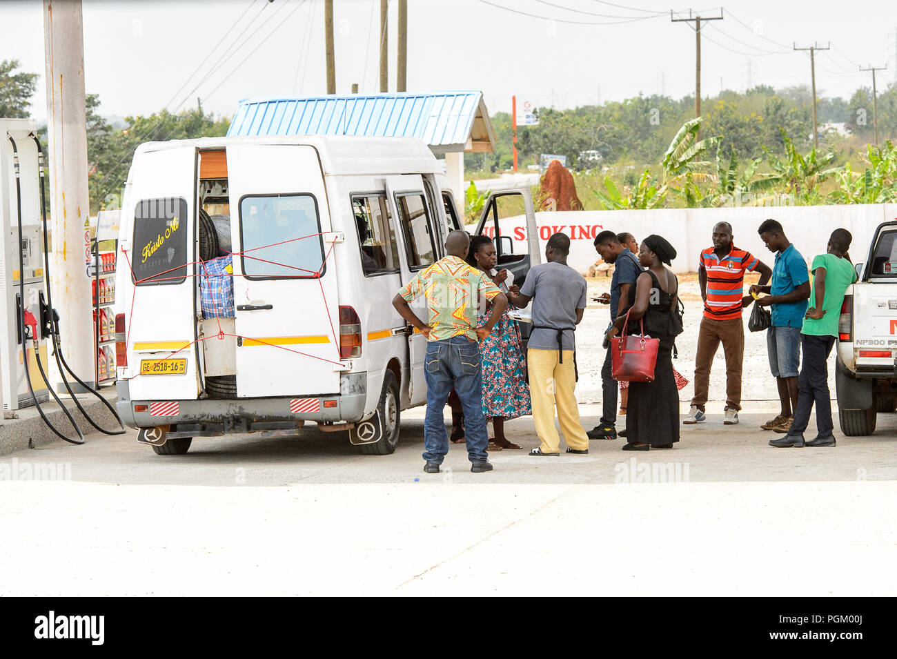 CENTRAL REGION, GHANA - Jan 17, 2017: Unidentified Ghanaian people ...