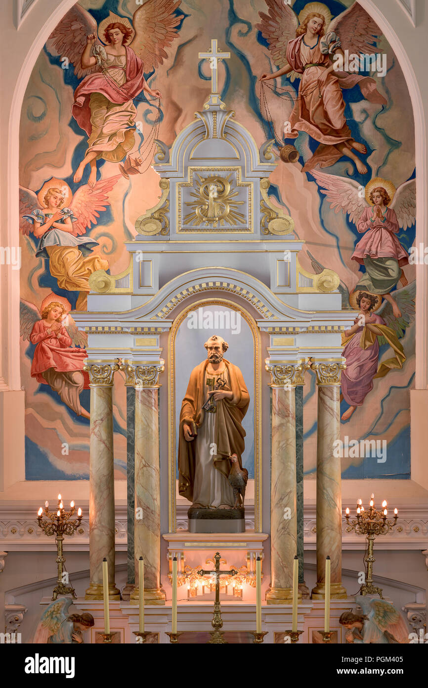 Altar in Saint Peter's Catholic Church on the Cabot Trail in Cheticamp ...
