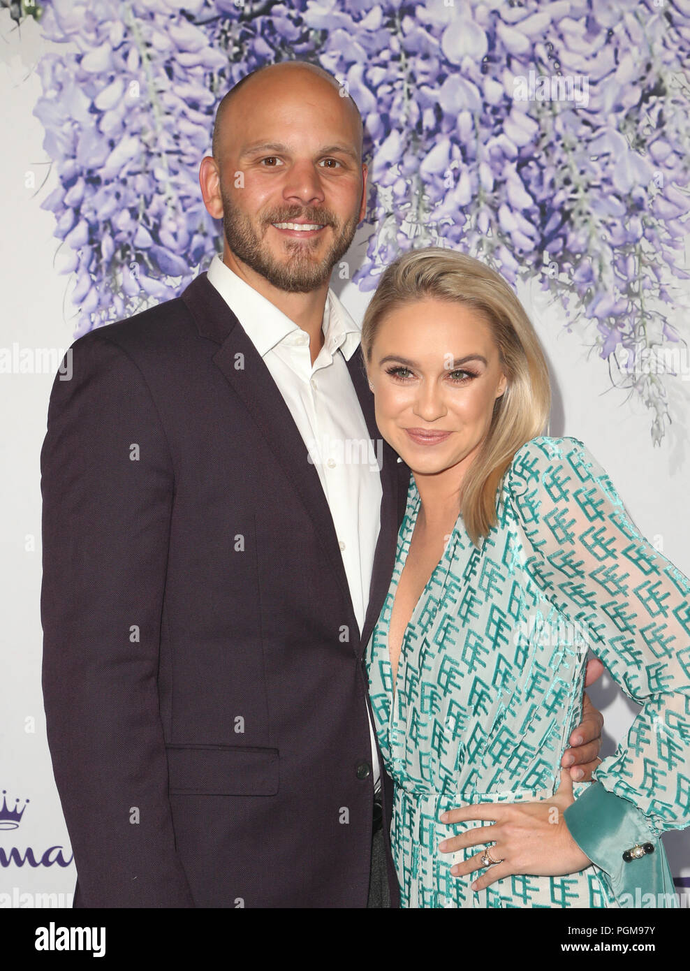 Becca tobin guest hi-res stock photography and images - Alamy