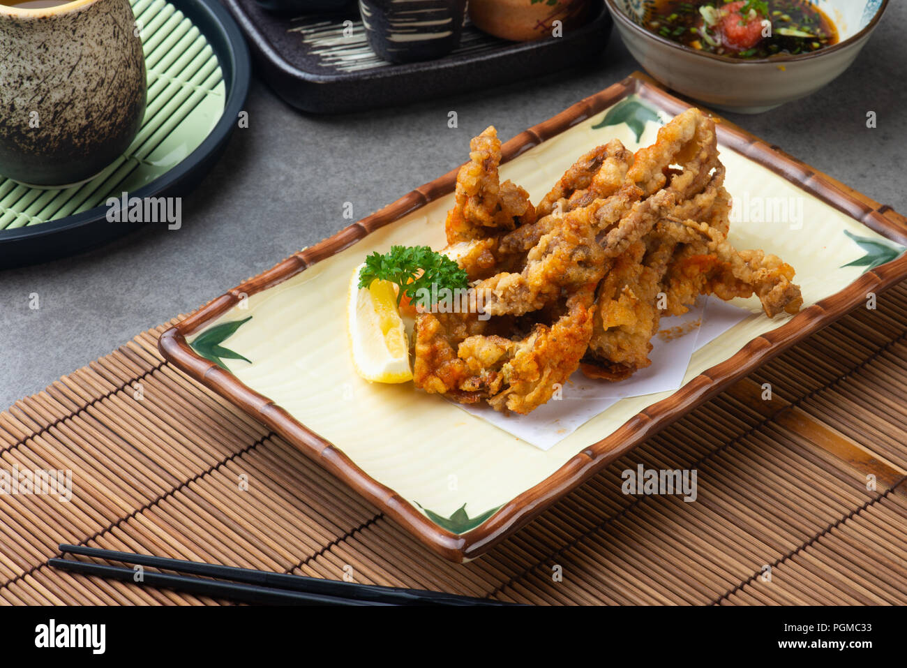 Japanese food - Soft shell crab Stock Photo - Alamy