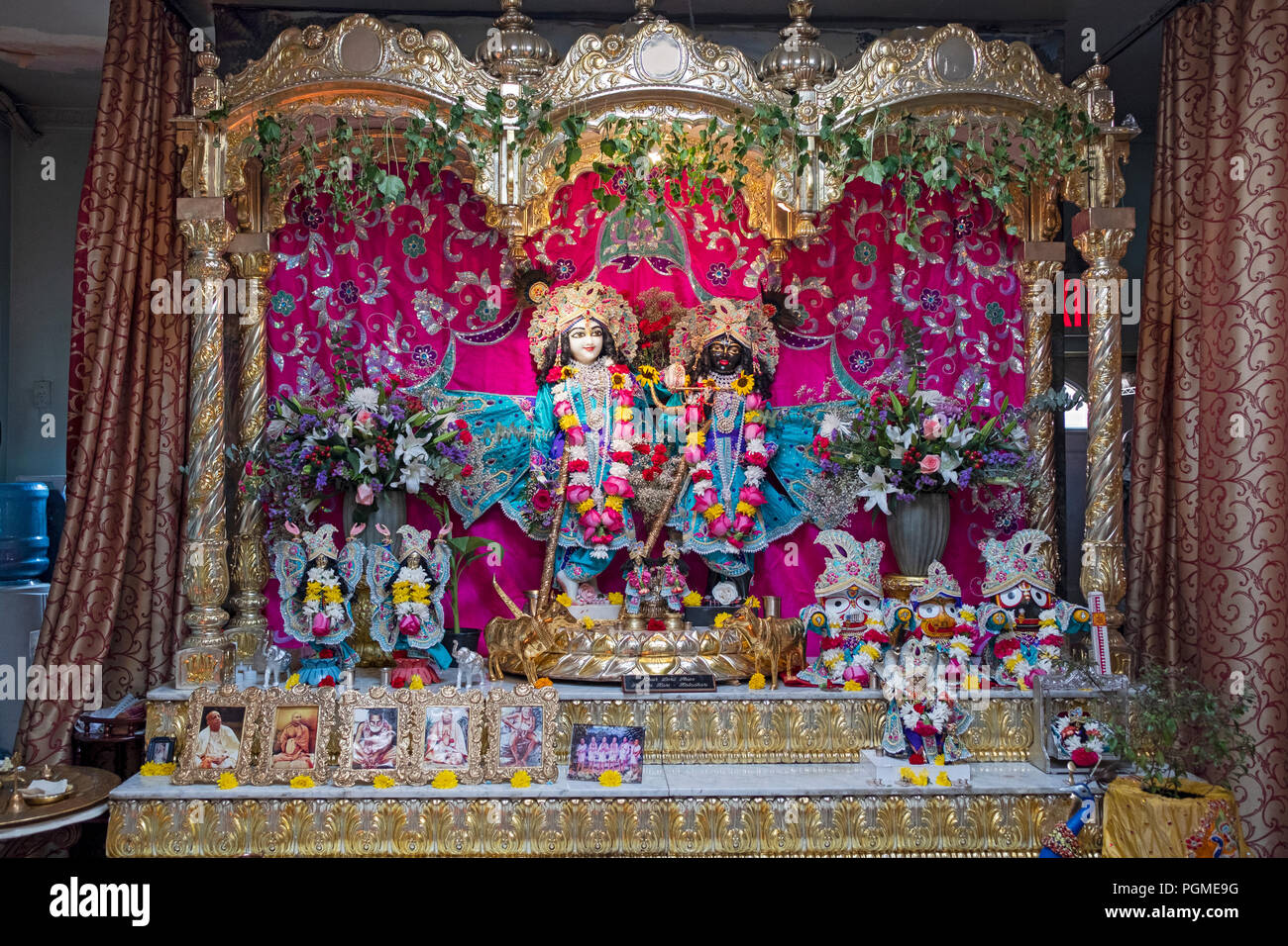 Krsna balarama mandir hi-res stock photography and images - Alamy