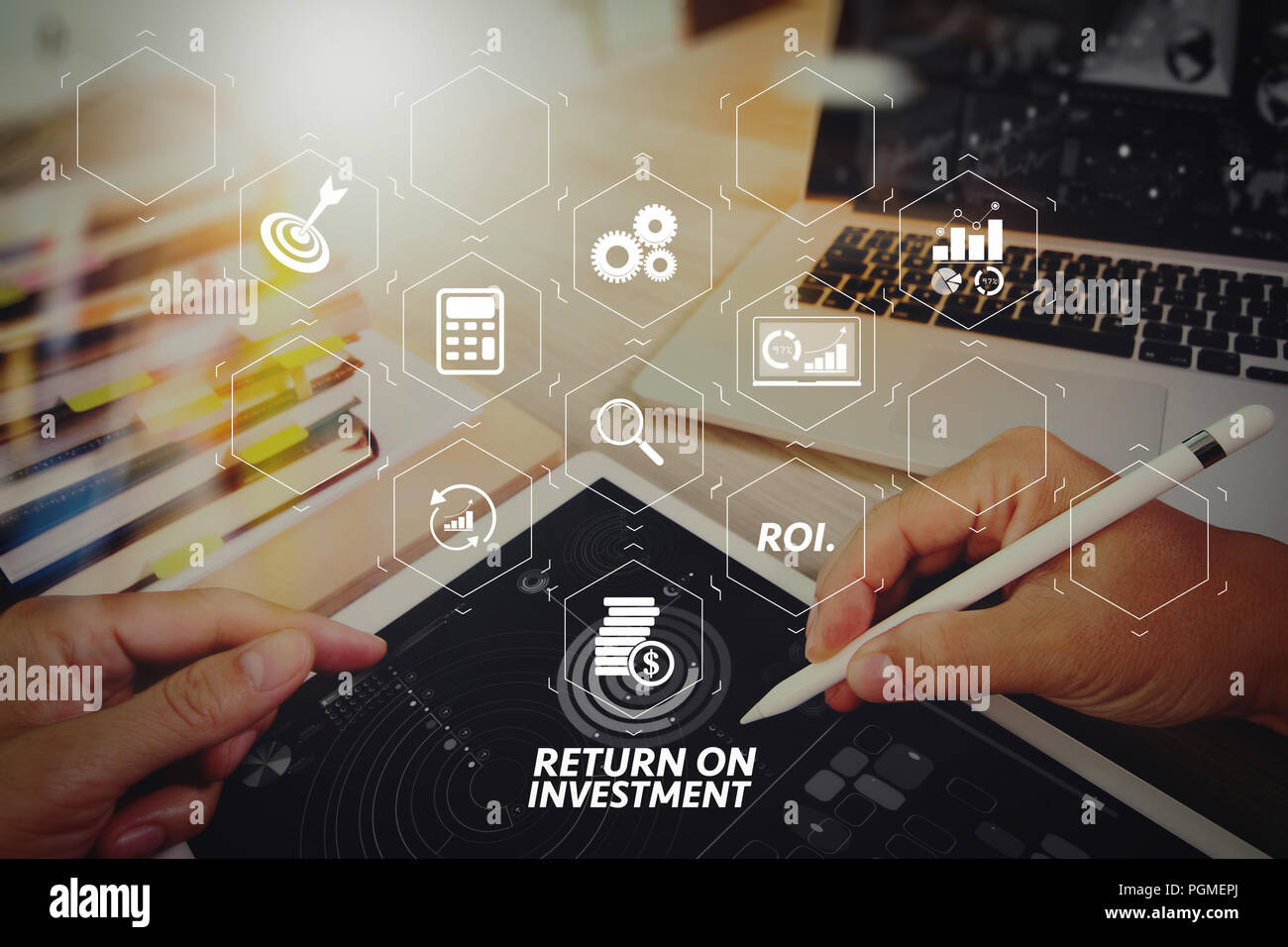 ROI Return on Investment indicator in virtual dashboard for improving ...