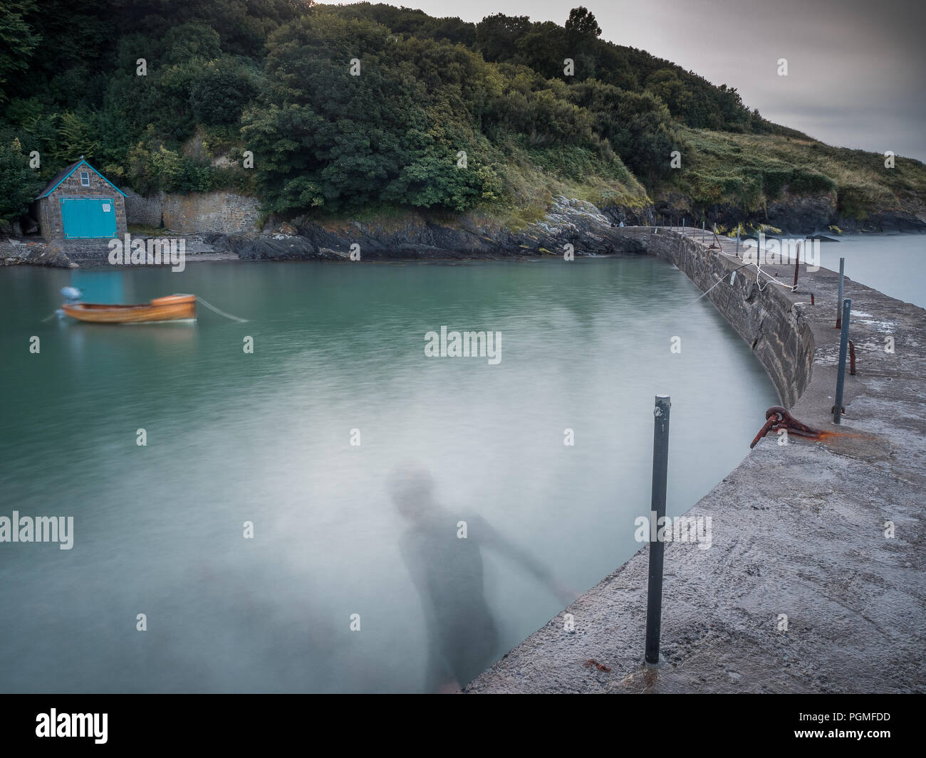 Poppit sands hi-res stock photography and images - Alamy