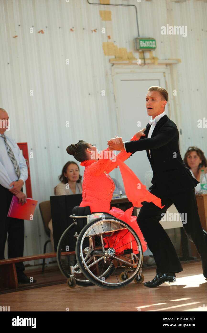 Disabled woman dancing hi-res stock photography and images - Alamy