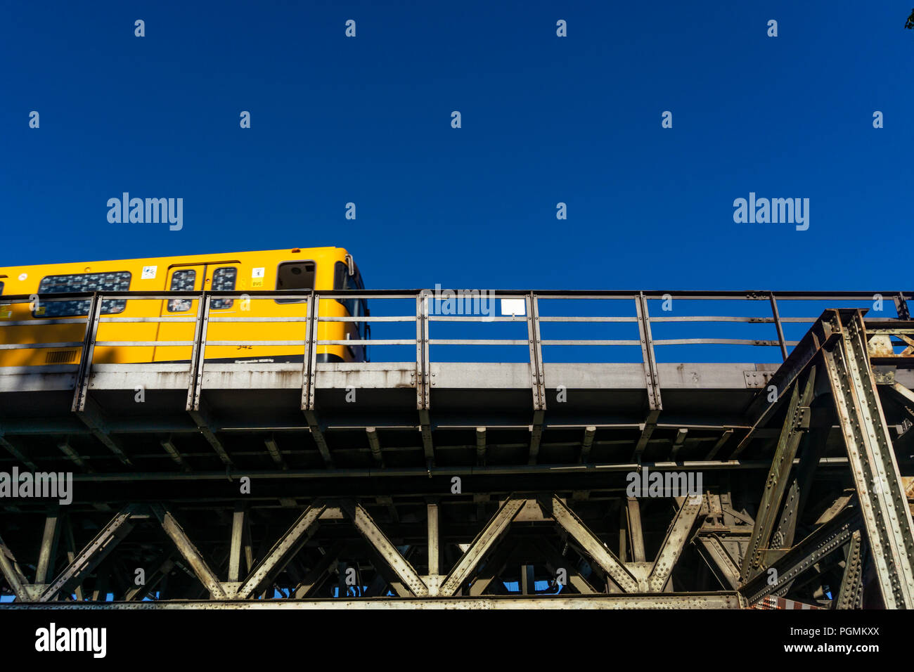 Berlin, Germany, August 06, 2018: Yellow Train Crossing Elevated ...