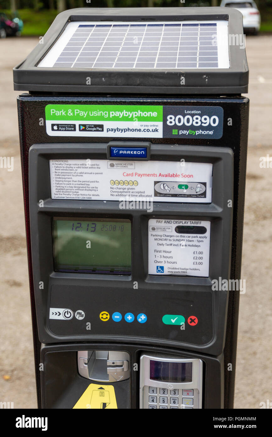 Car park parking ticket pay machine hi-res stock photography and images ...