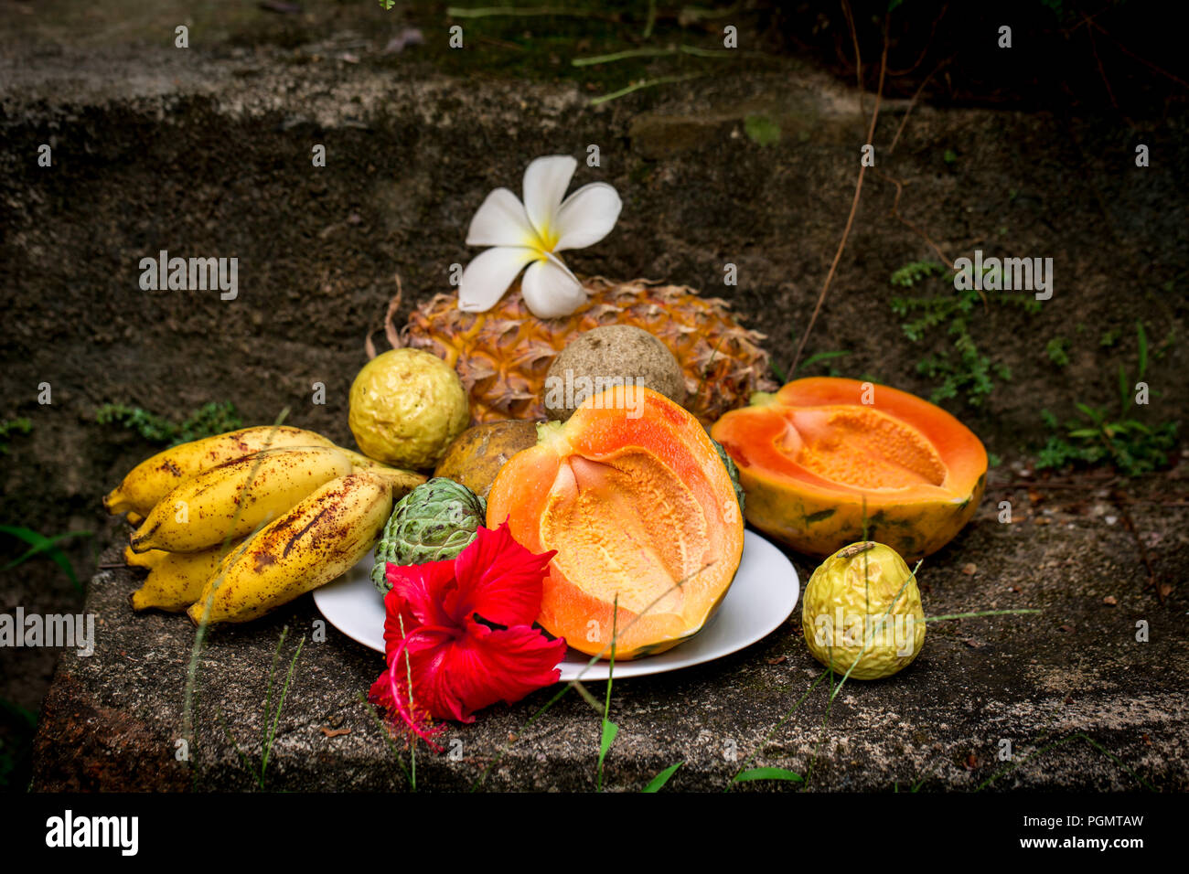 Tropical fruit, still life Stock Photo - Alamy