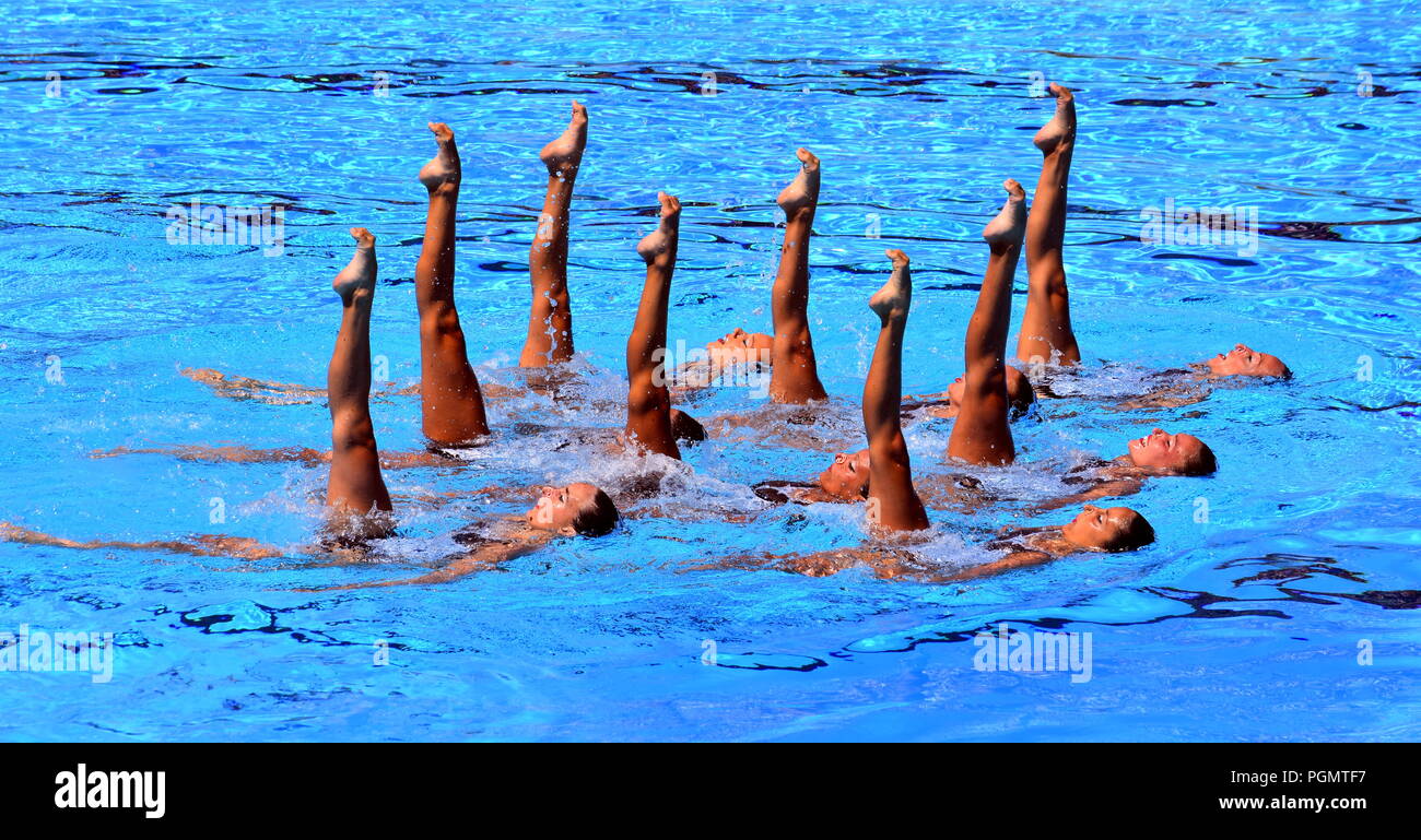 Synchronized swimming feet hi-res stock photography and images - Alamy
