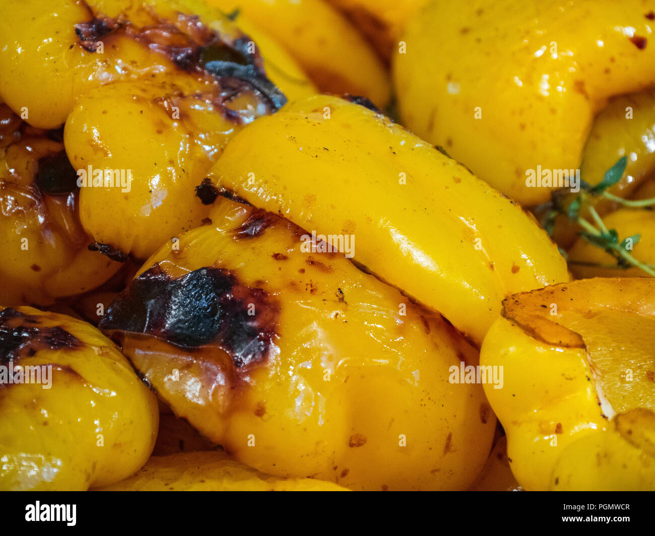 Yellow bell pepper peppers hi-res stock photography and images - Alamy