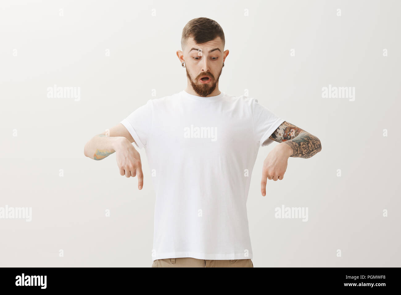 Intrigued look hi-res stock photography and images - Alamy