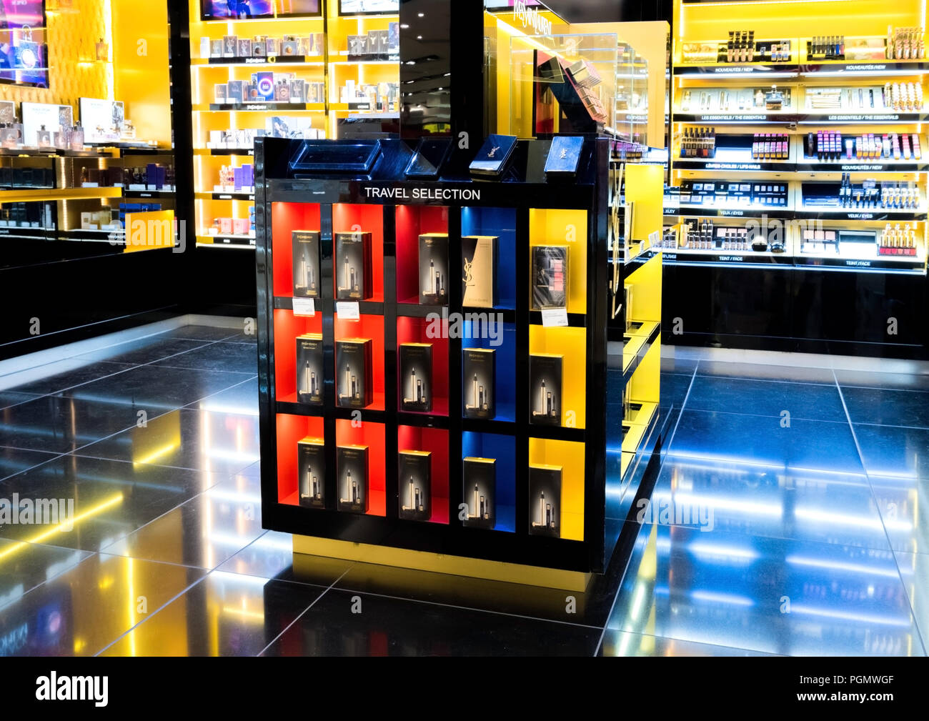 Yves saint laurent store front hi-res stock photography and images - Alamy