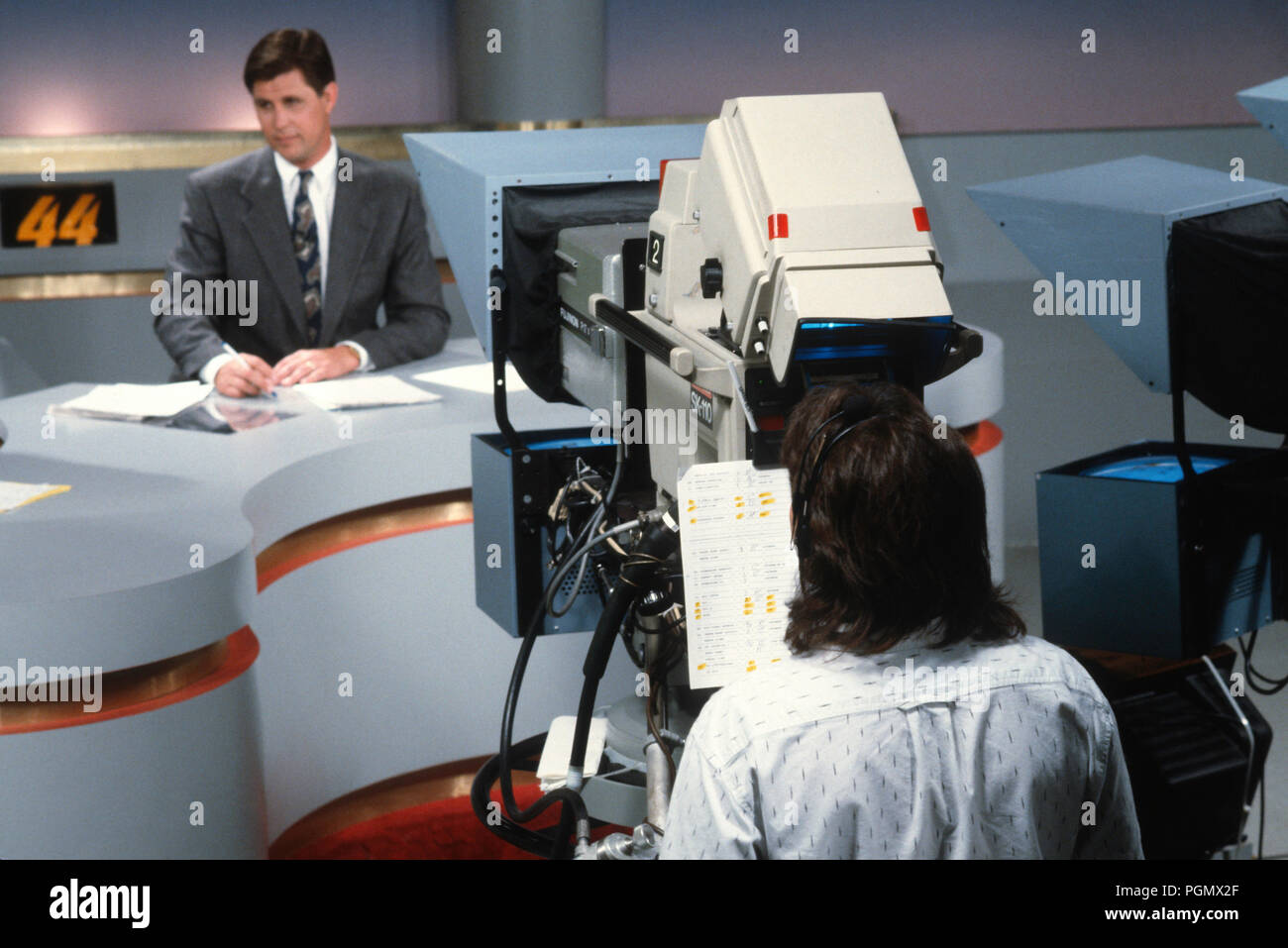 1990s tv hi-res stock photography and images - Alamy