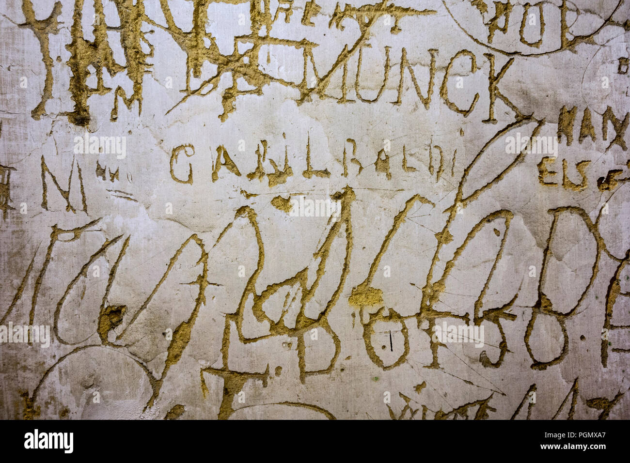 Medieval writing hi-res stock photography and images - Alamy