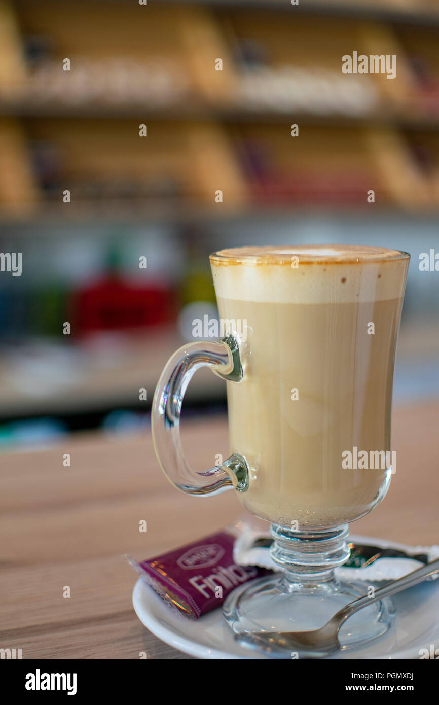 Cafe backgrounds hi-res stock photography and images - Alamy