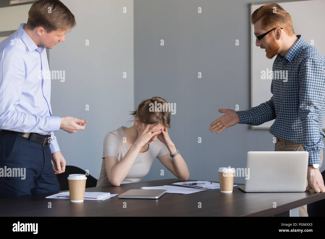 Female executive aggressive hi-res stock photography and images - Alamy