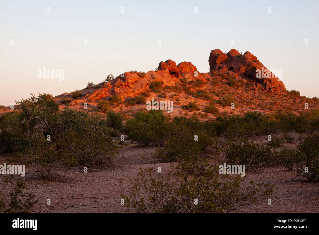 Buttes at Papago Park in Tempe, Arizona Stock Photo - Alamy