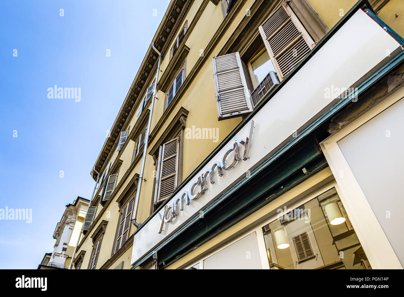 Yamamay logo hi-res stock photography and images - Alamy