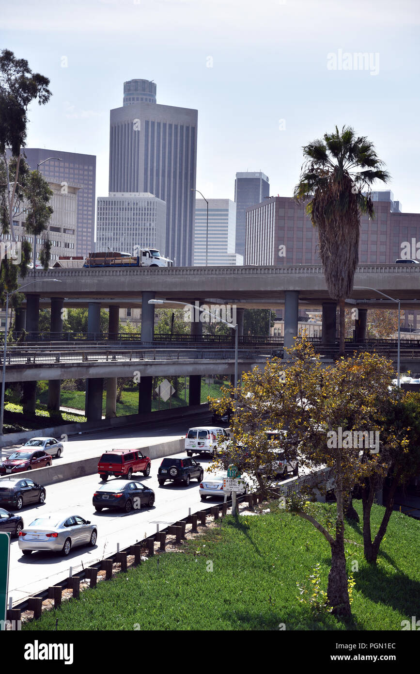 Freeway interchange hi-res stock photography and images - Alamy