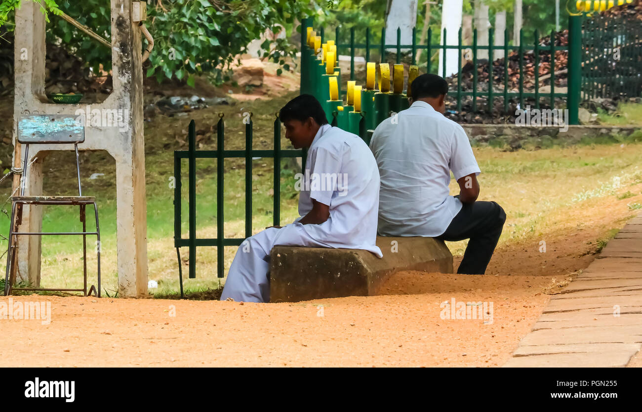 Loneliness think hi-res stock photography and images - Alamy