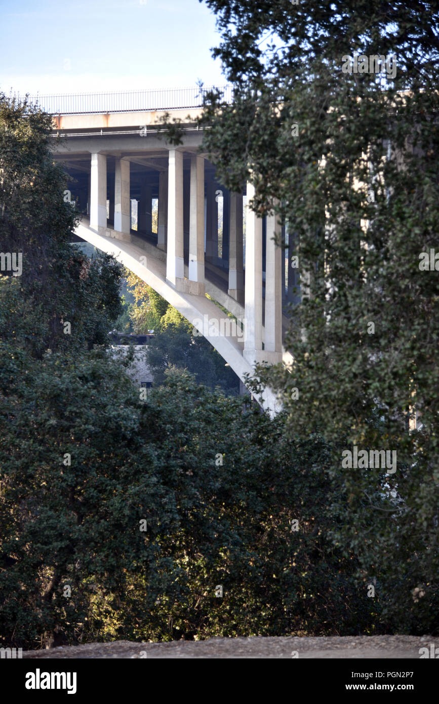 Colorado Street Bridge in Pasadena California Stock Photo - Alamy