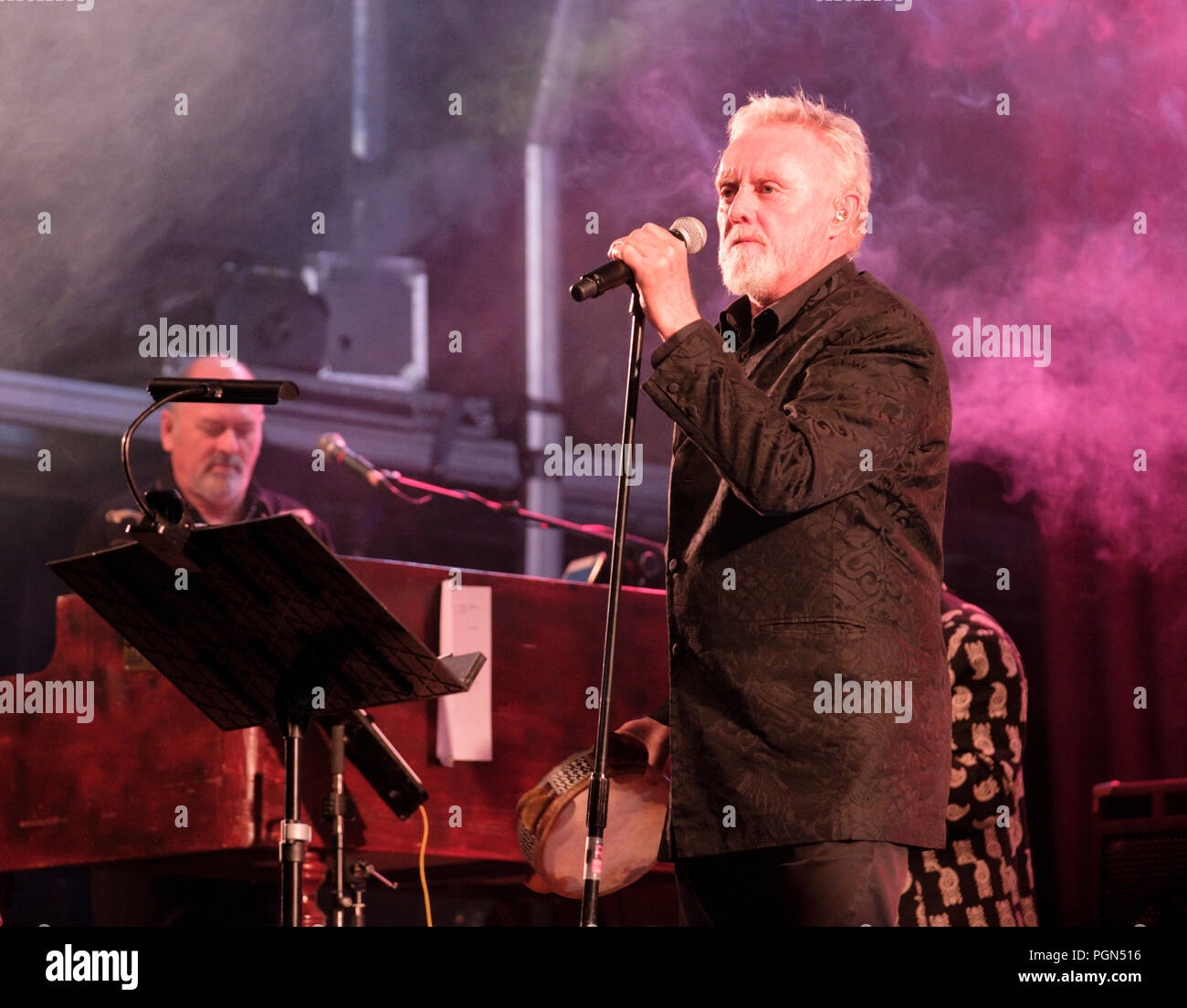 Roger taylor taylor hi-res stock photography and images - Alamy