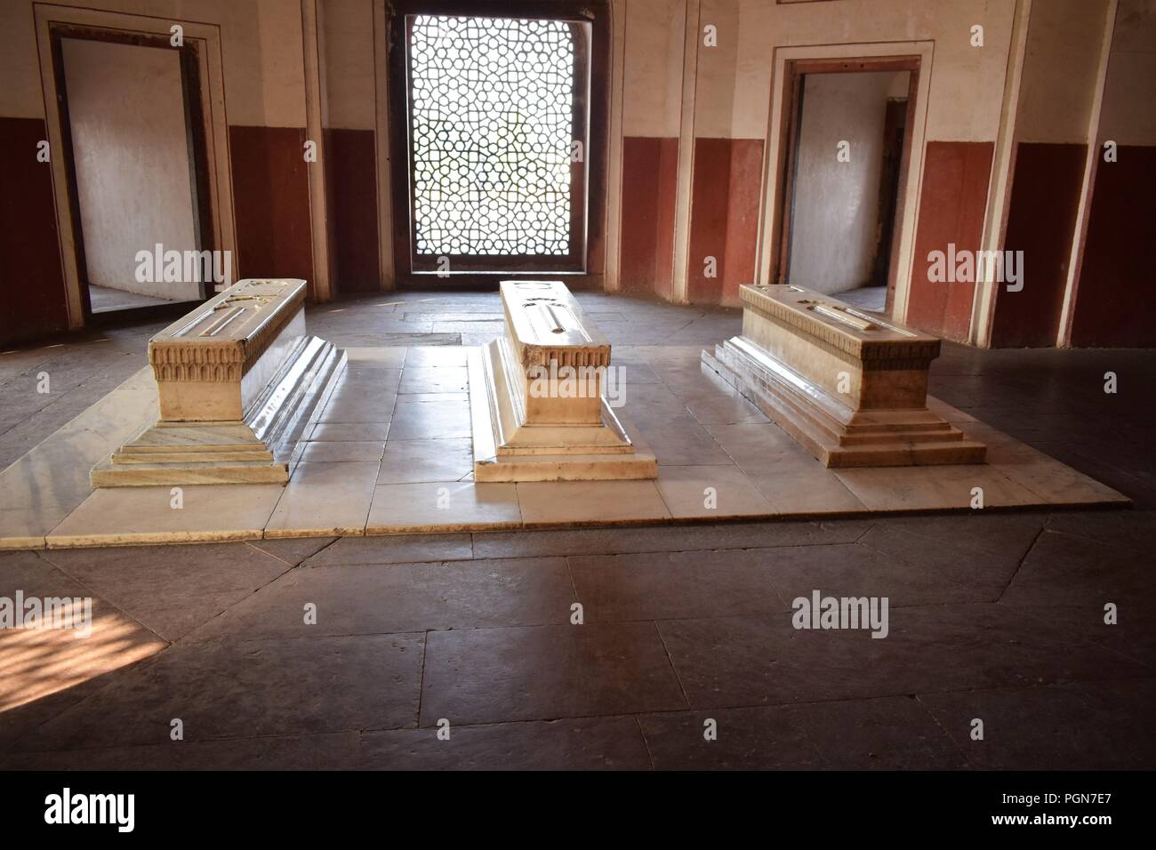 Barbers tomb hi-res stock photography and images - Alamy