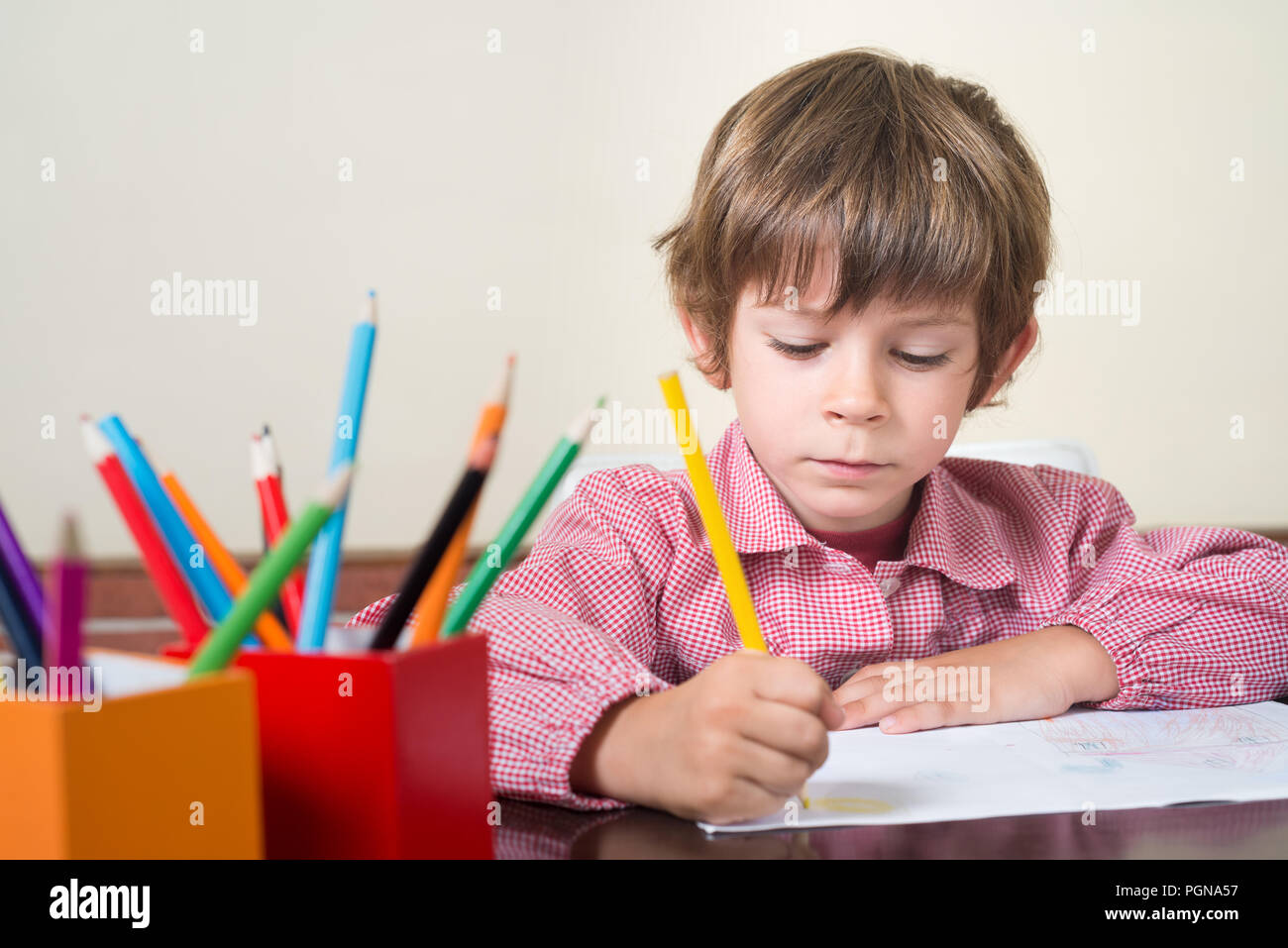 School child drawing hi-res stock photography and images - Alamy