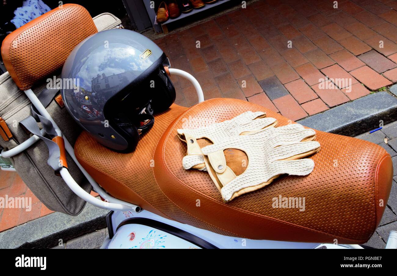 Mod culture hi-res stock photography and images - Alamy