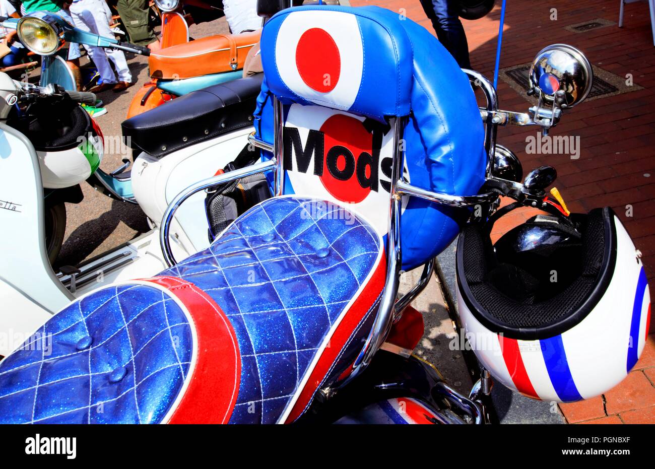 Mod culture hi-res stock photography and images - Alamy