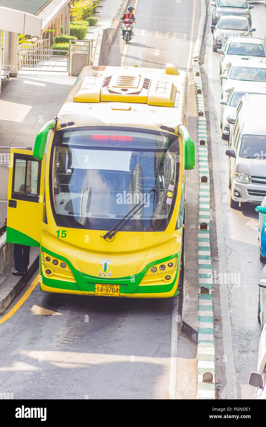 Bangkok brt bus rapid transit system hi-res stock photography and ...