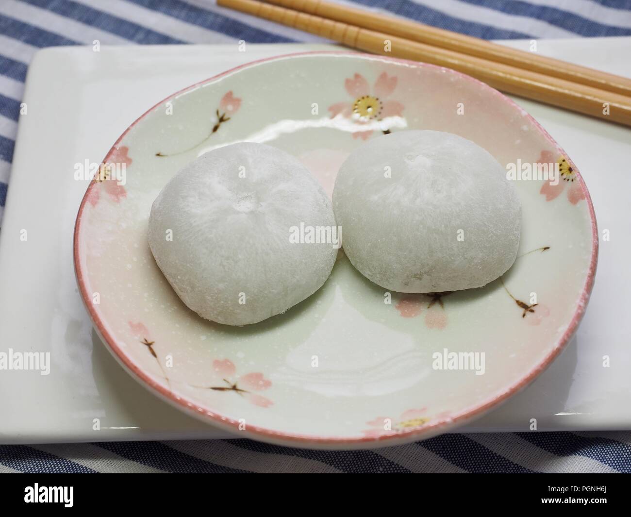Asian traditional food glutinous rice cake Stock Photo - Alamy