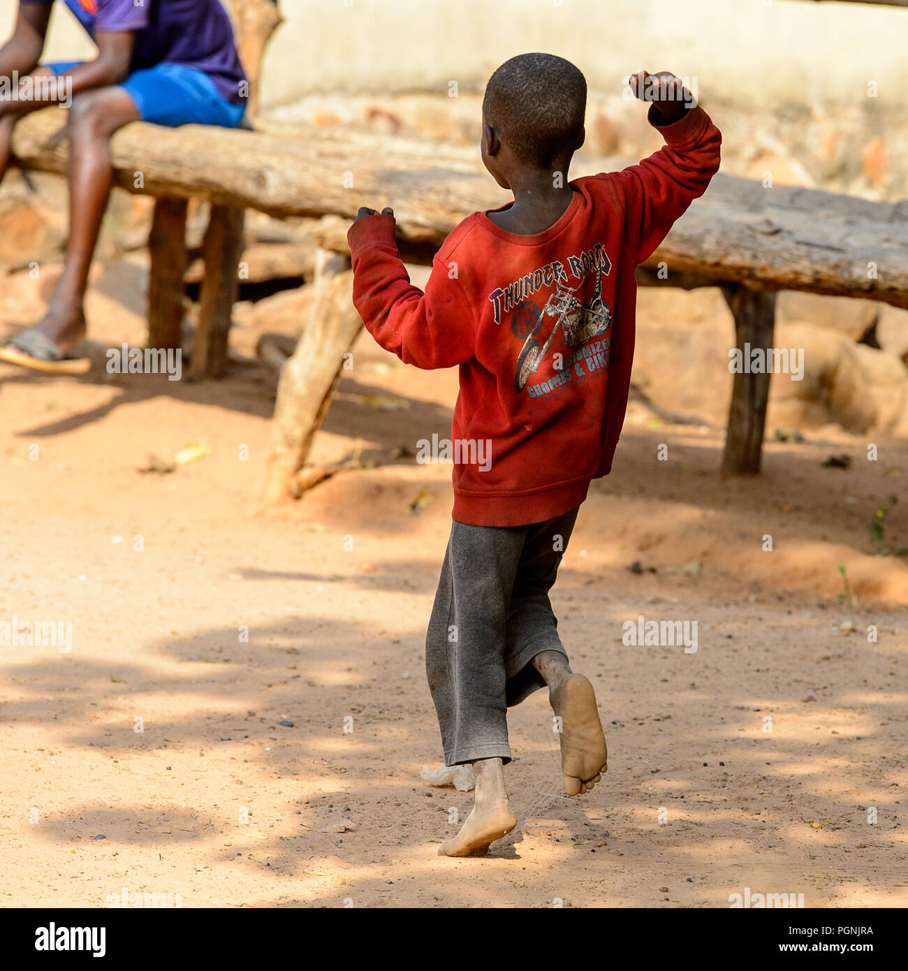 KARA REG., TOGO - JAN 14, 2017: Unidentified Konkomba little boy in red ...