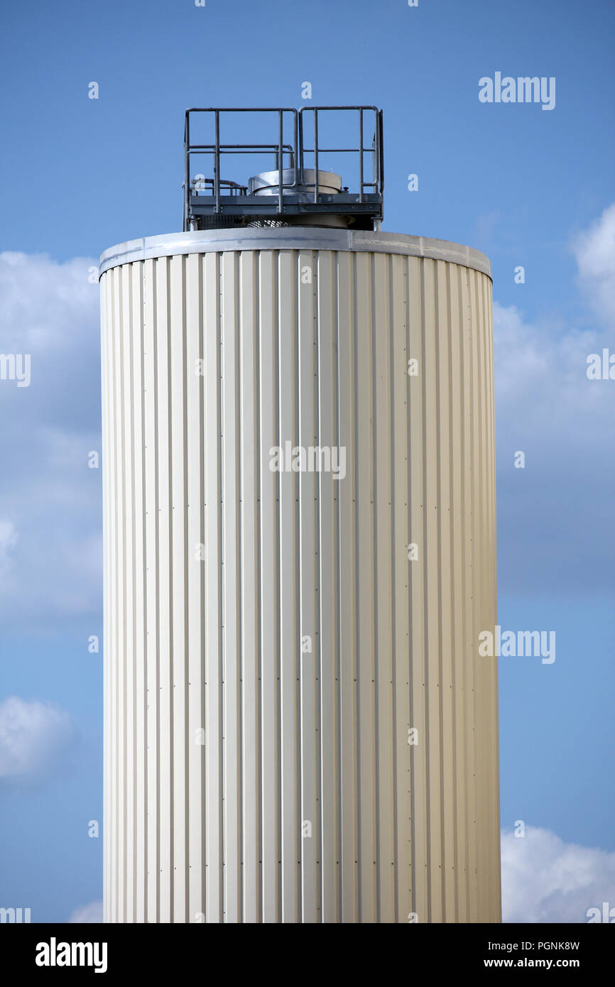 Beer processing hi-res stock photography and images - Alamy