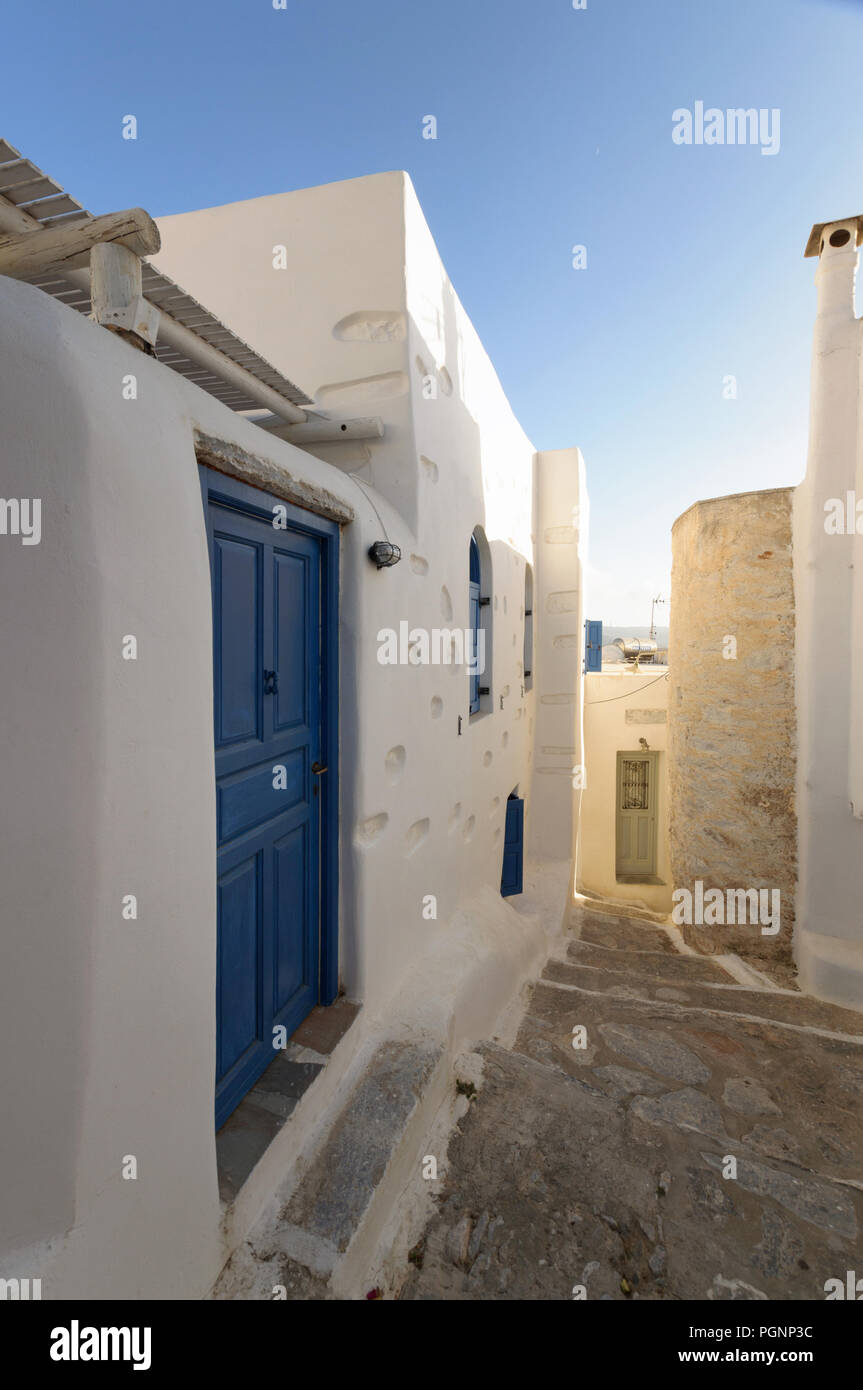 Narrow alley in the traditional Amorgos Chora, in Cyclades, Greece ...