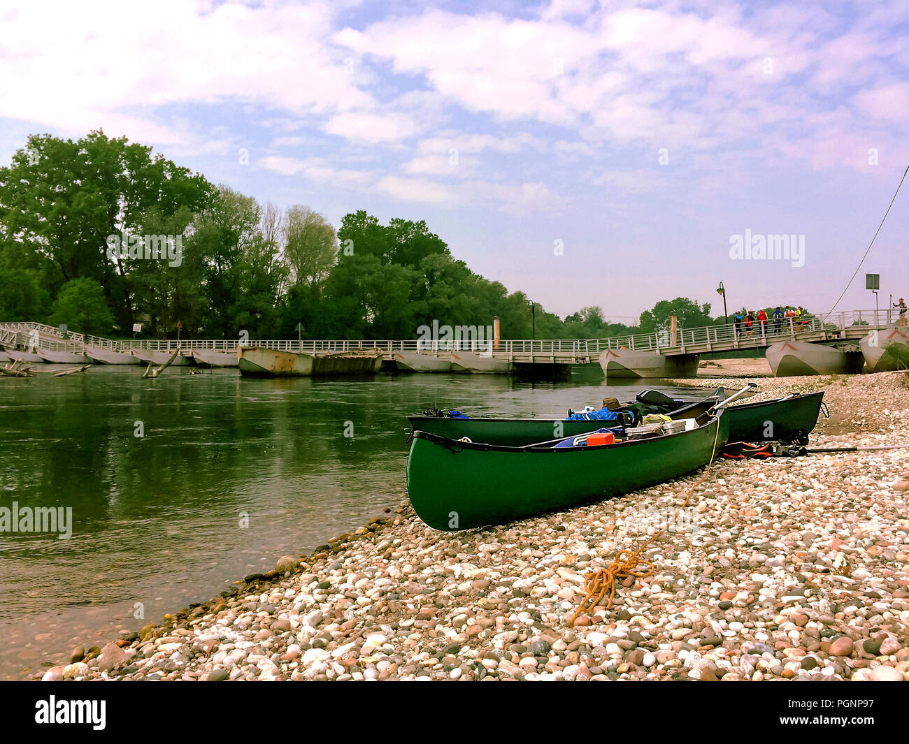 Beautiful little canoe hi-res stock photography and images - Alamy