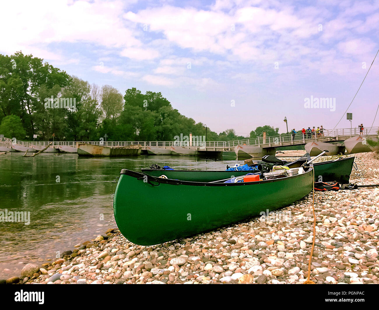 Beautiful little canoe hi-res stock photography and images - Alamy