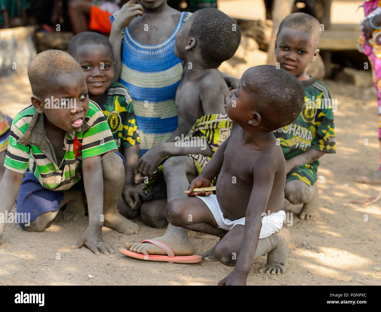 GHANI, GHANA - JAN 14, 2017: Unidentified Ghanaian little children play ...