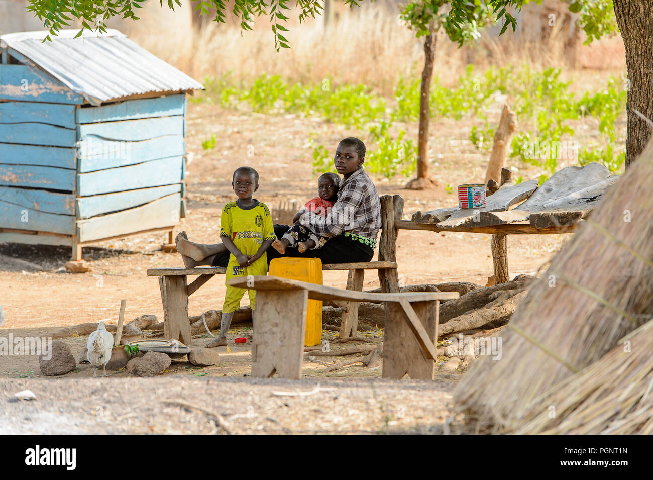 GHANI, GHANA - JAN 14, 2017: Unidentified Ghanaian woman sits on the ...