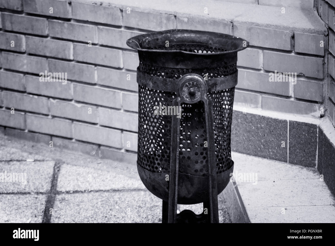 Dustbin on the street in black and white Stock Photo - Alamy