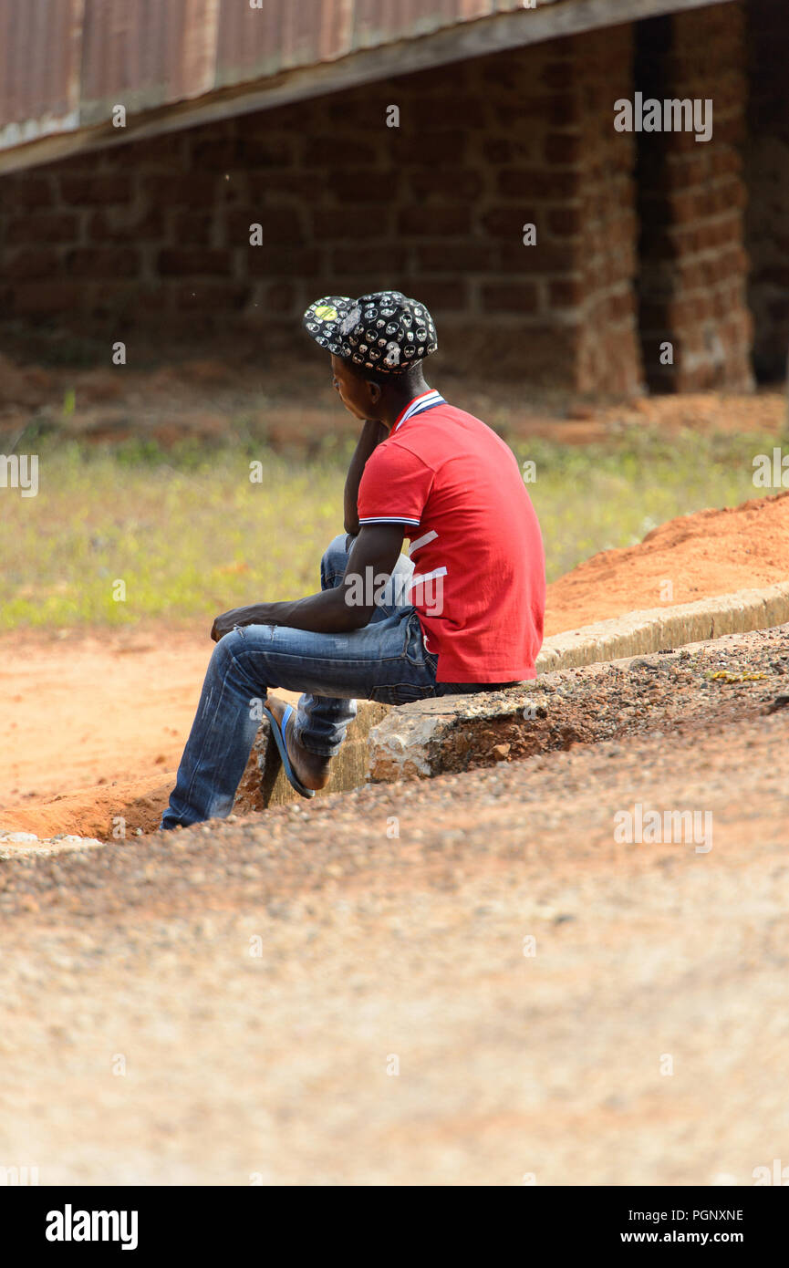 TECHIMAN, GHANA - JAN 15, 2017: Unidentified Ashanti man in red shirt ...