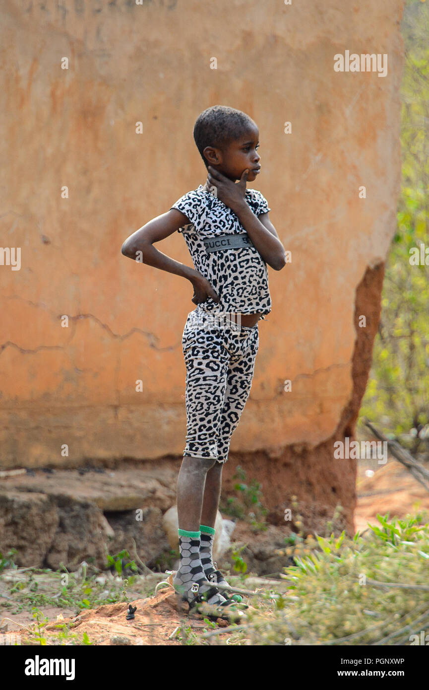 Ashante tribe hi-res stock photography and images - Alamy