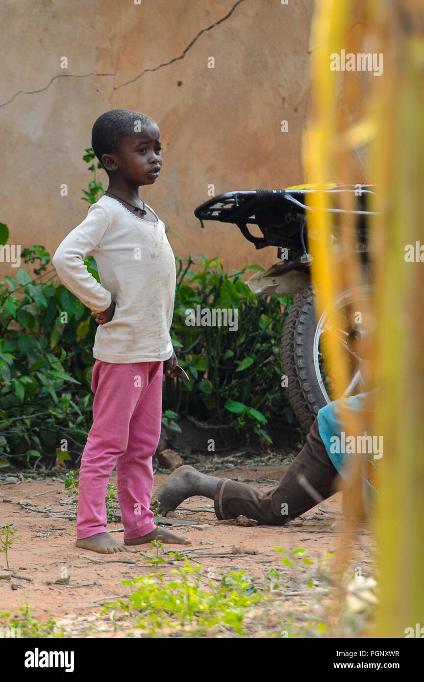 TECHIMAN, GHANA - JAN 15, 2017: Unidentified Ashanti little boy in pink ...