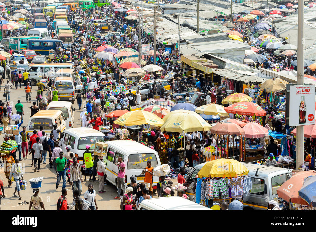 Kumasi market hi-res stock photography and images - Alamy