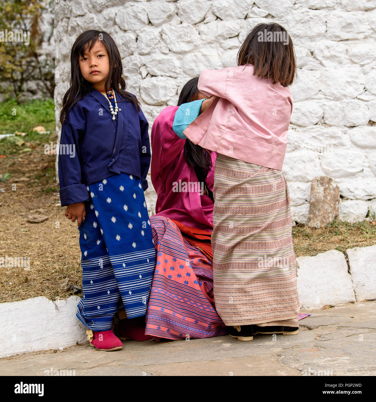 Bhutanese girls thimphu bhutan asia hi-res stock photography and images ...