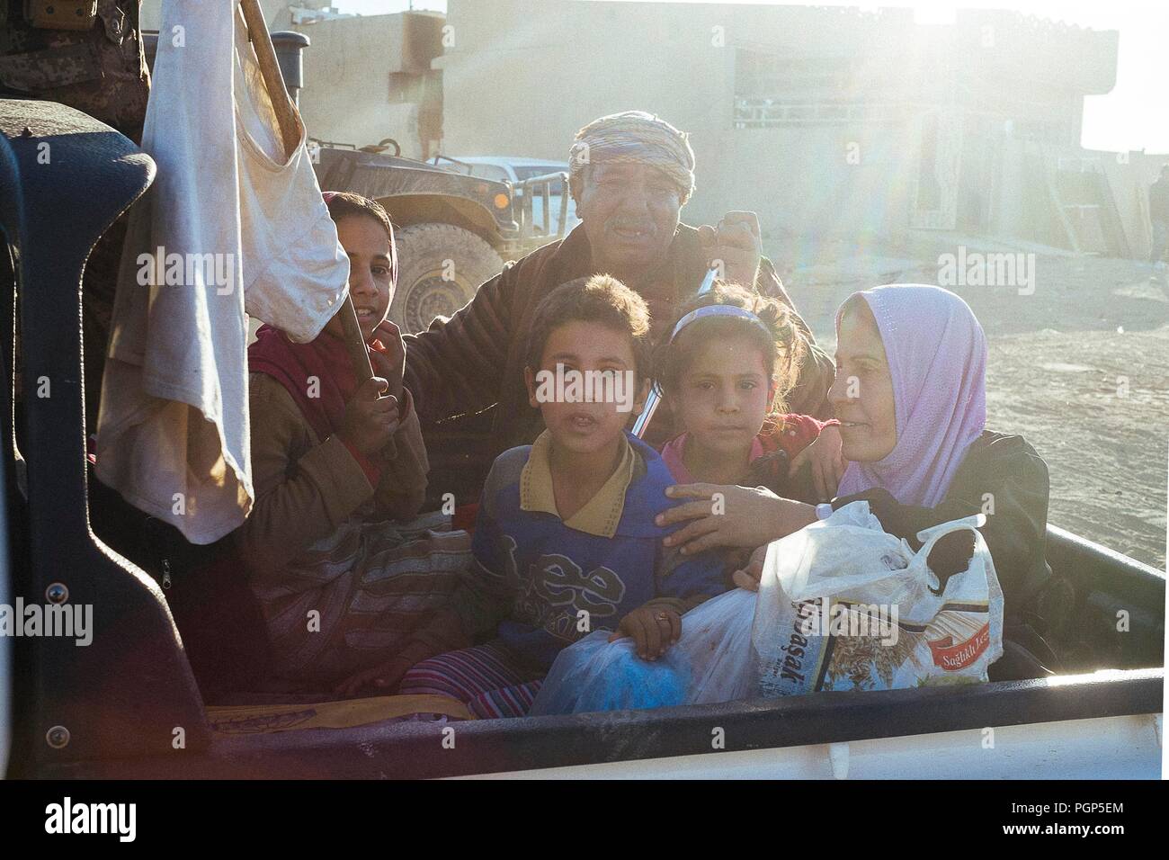 Daesh flag hi-res stock photography and images - Alamy