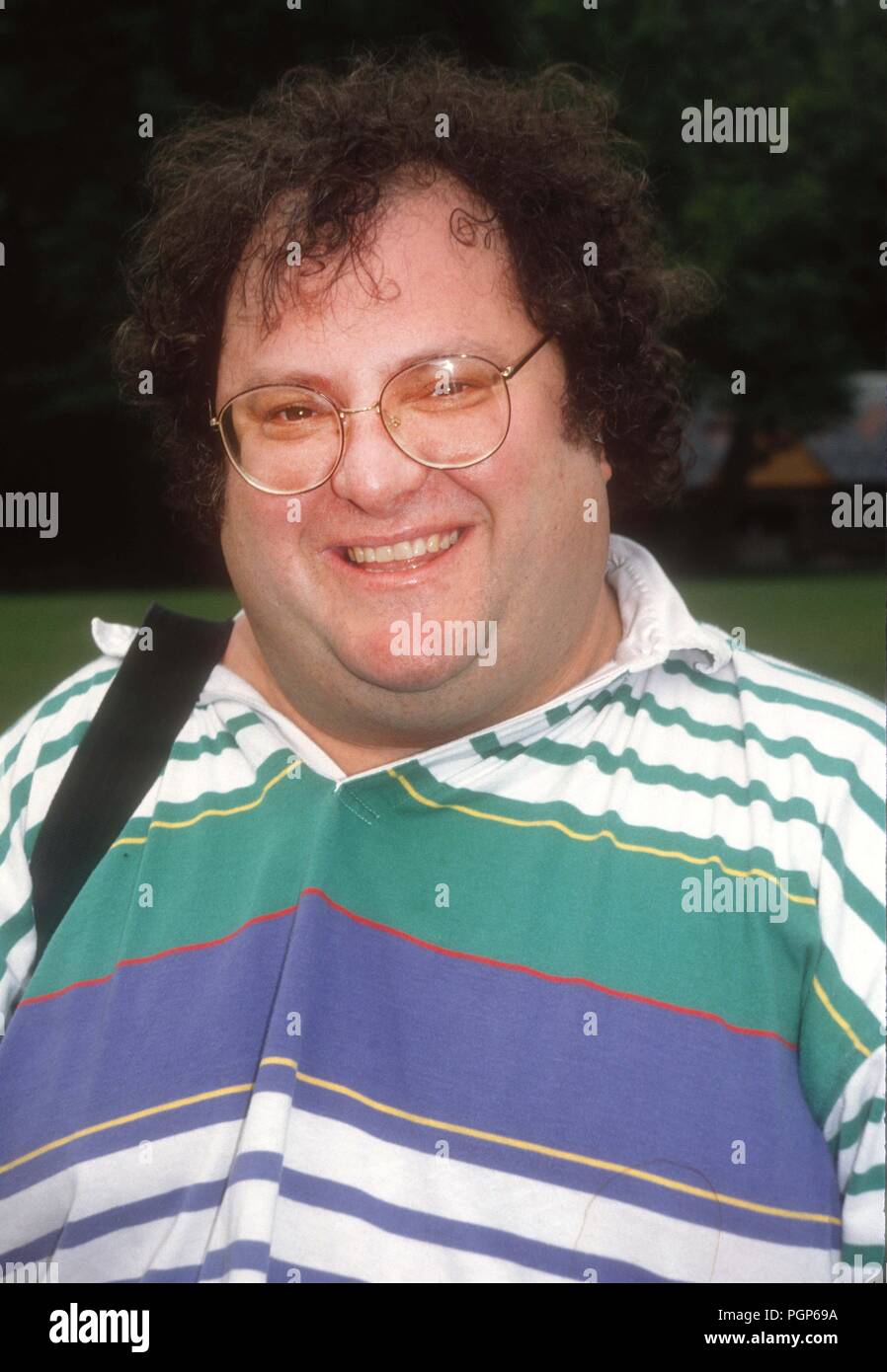 Josh Mostel 1989 Photo By Adam Scull/PHOTOlink.net Stock Photo - Alamy