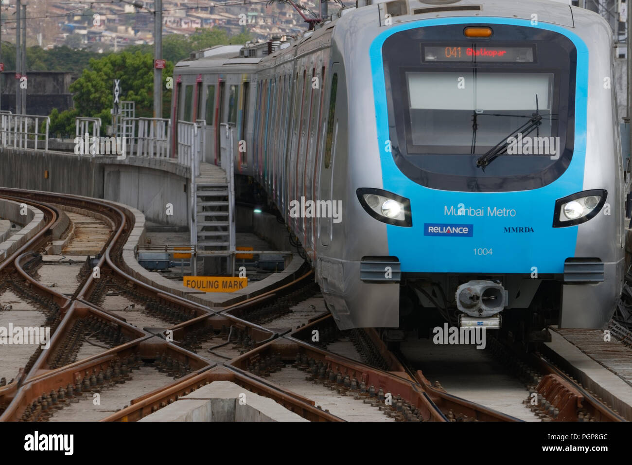 Mumbai Metro train interior and exterior. Comfortable, modern , fast ...